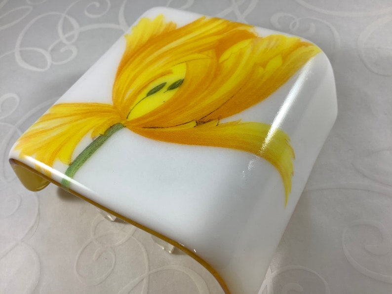 Tulip Floral Fused Glass Plug in Flower Night Light With | Etsy