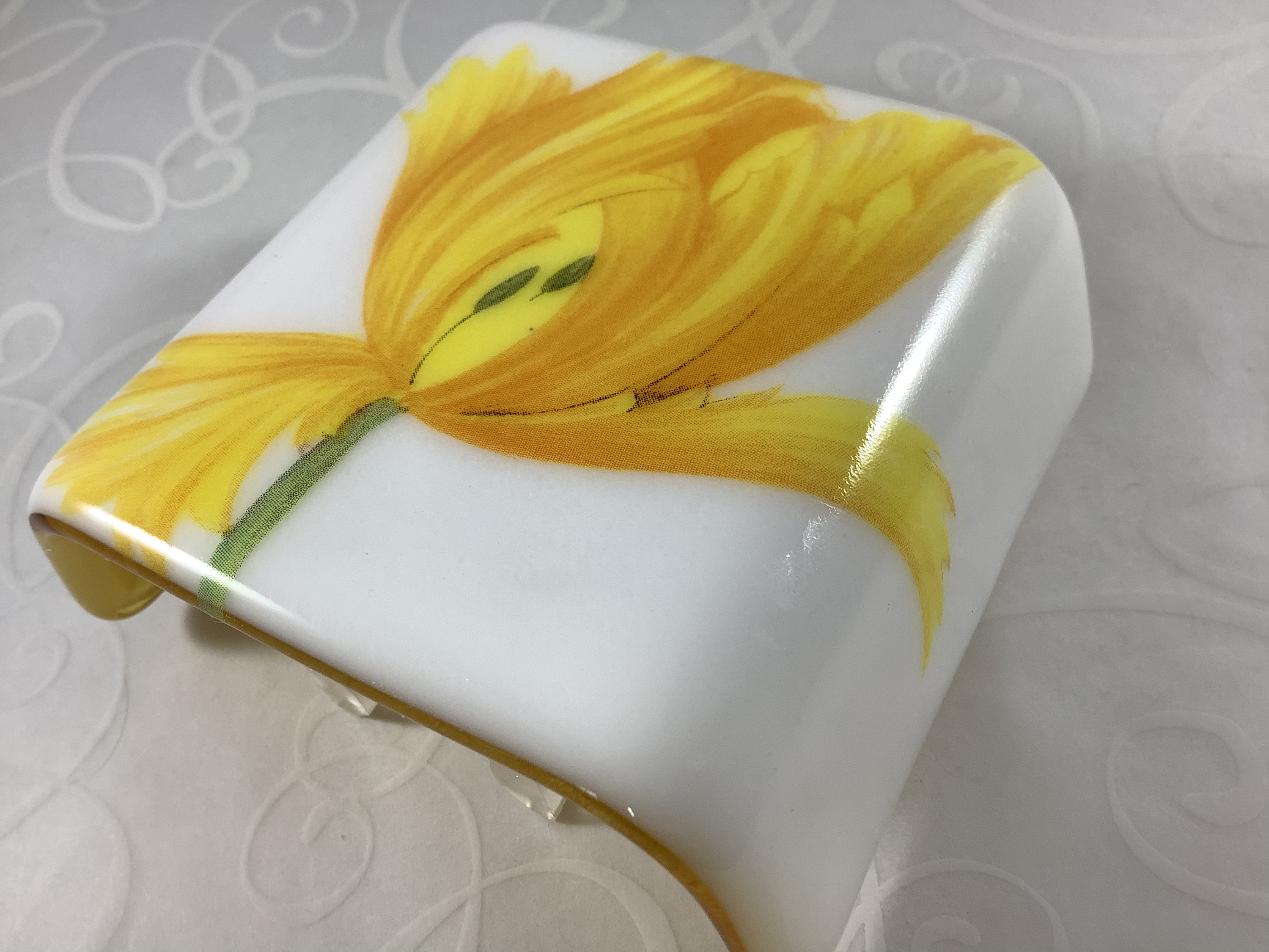 Tulip Floral Fused Glass Plug in Flower Night Light With | Etsy