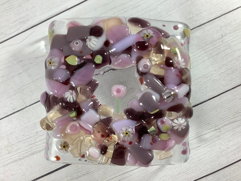 1 Valentine Heart Wreath Fused Glass Wall Plug in Valentine - Etsy