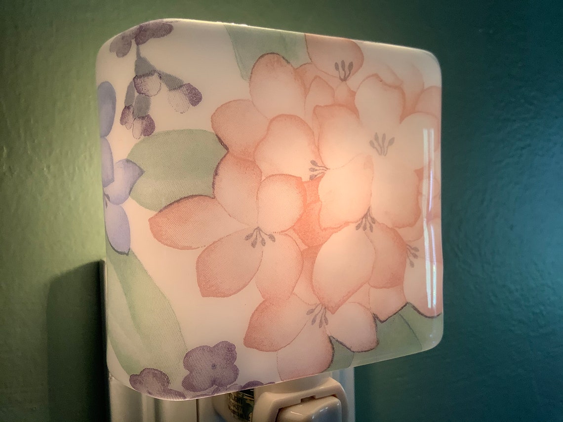 Hydrangea Fused Glass Plug In Flower Night Light with Draped | Etsy