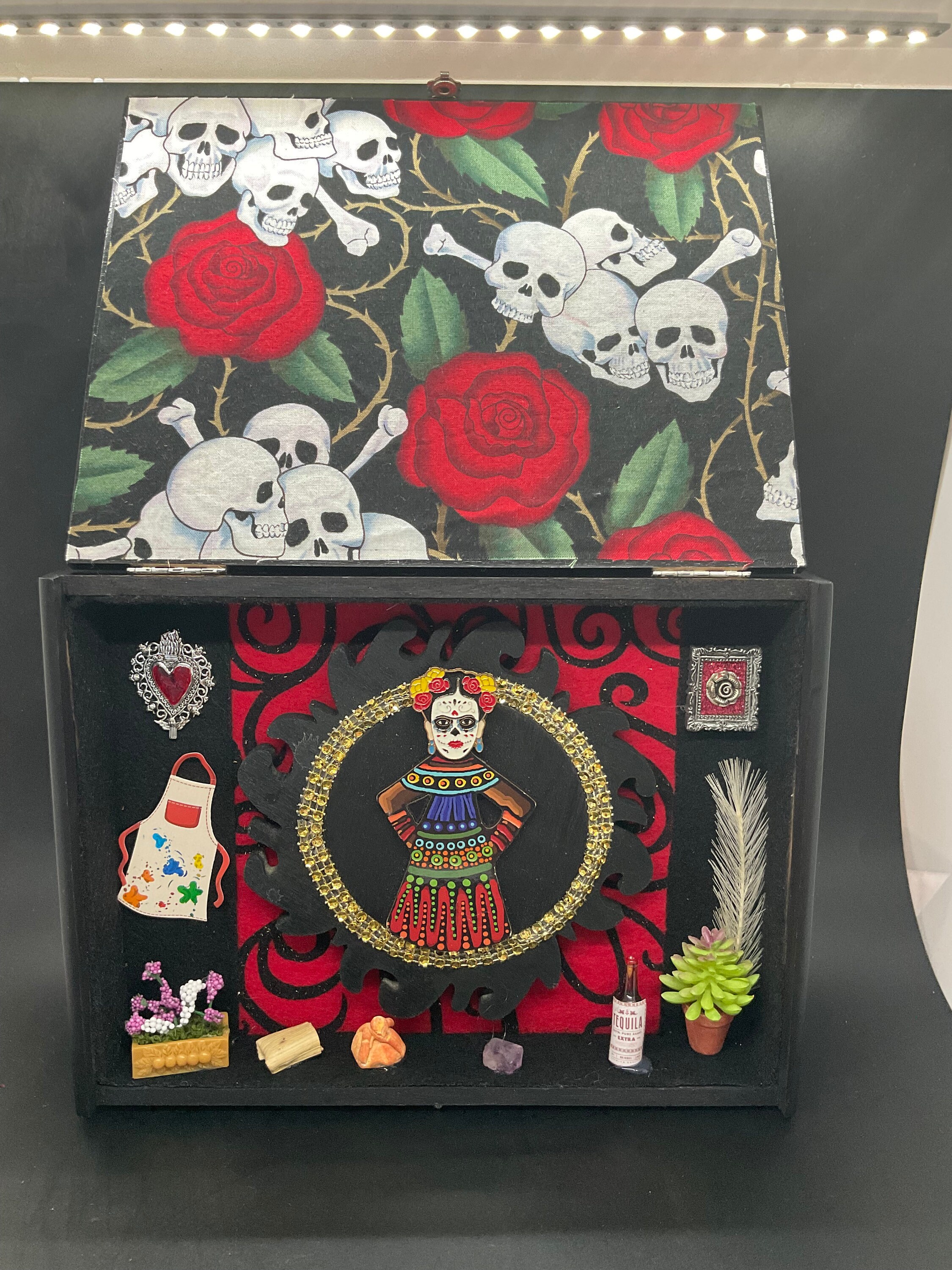 Frida Kahlo Cigar Box Ofrenda - Etsy