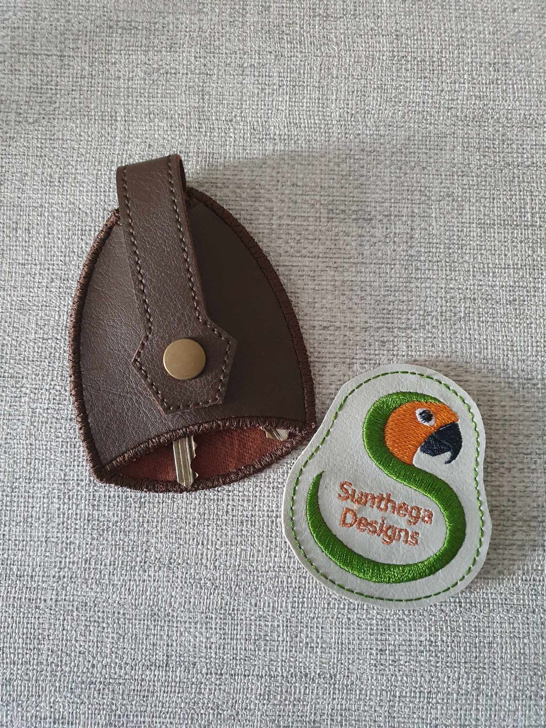 Plain Key Sleeve Tab 4 X 4 ITH DIGITAL FILE for Embroidery Machines ...