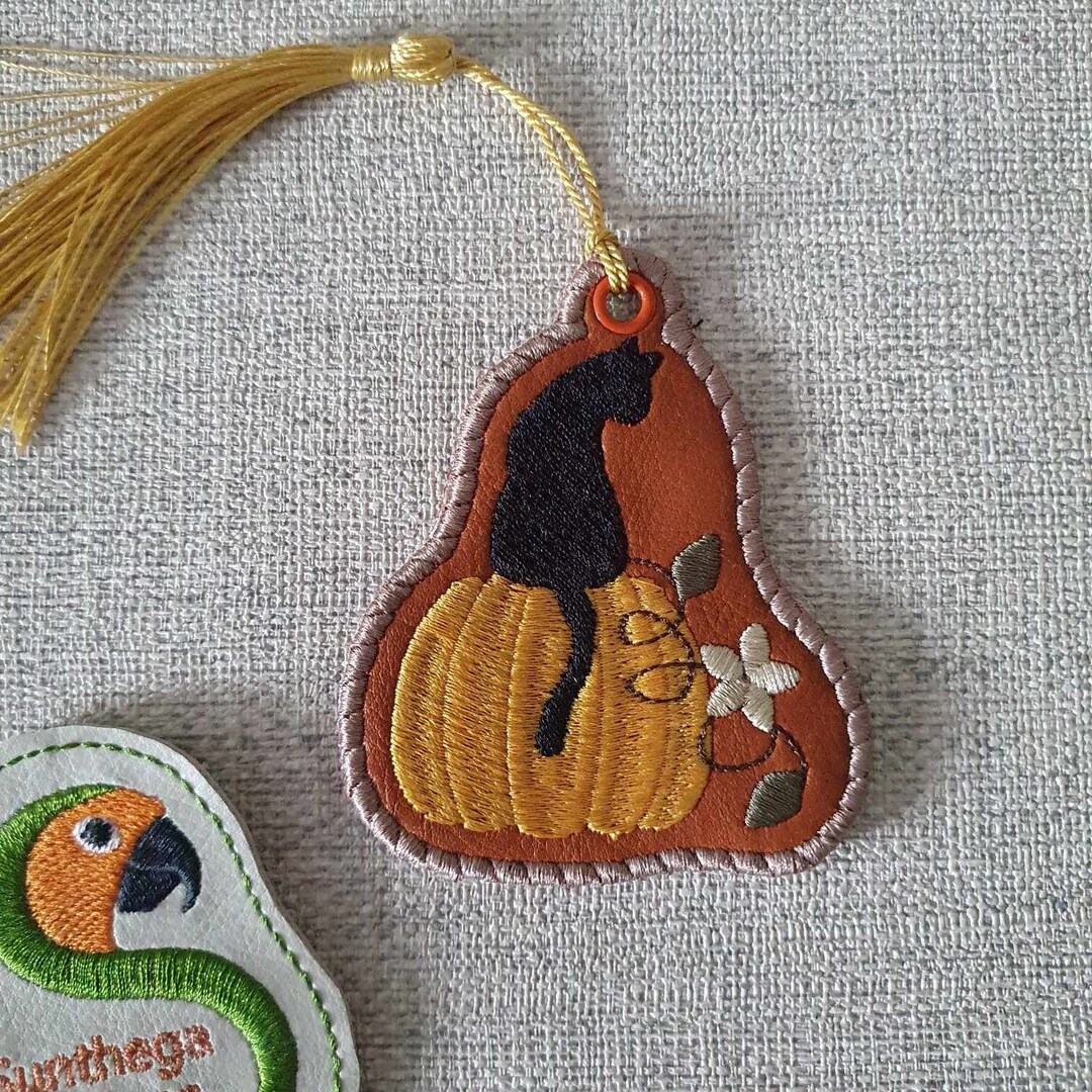 Cat and Pumpkin Eyelet/book Mark 4 X 4 ITH DIGITAL FILE for Embroidery ...