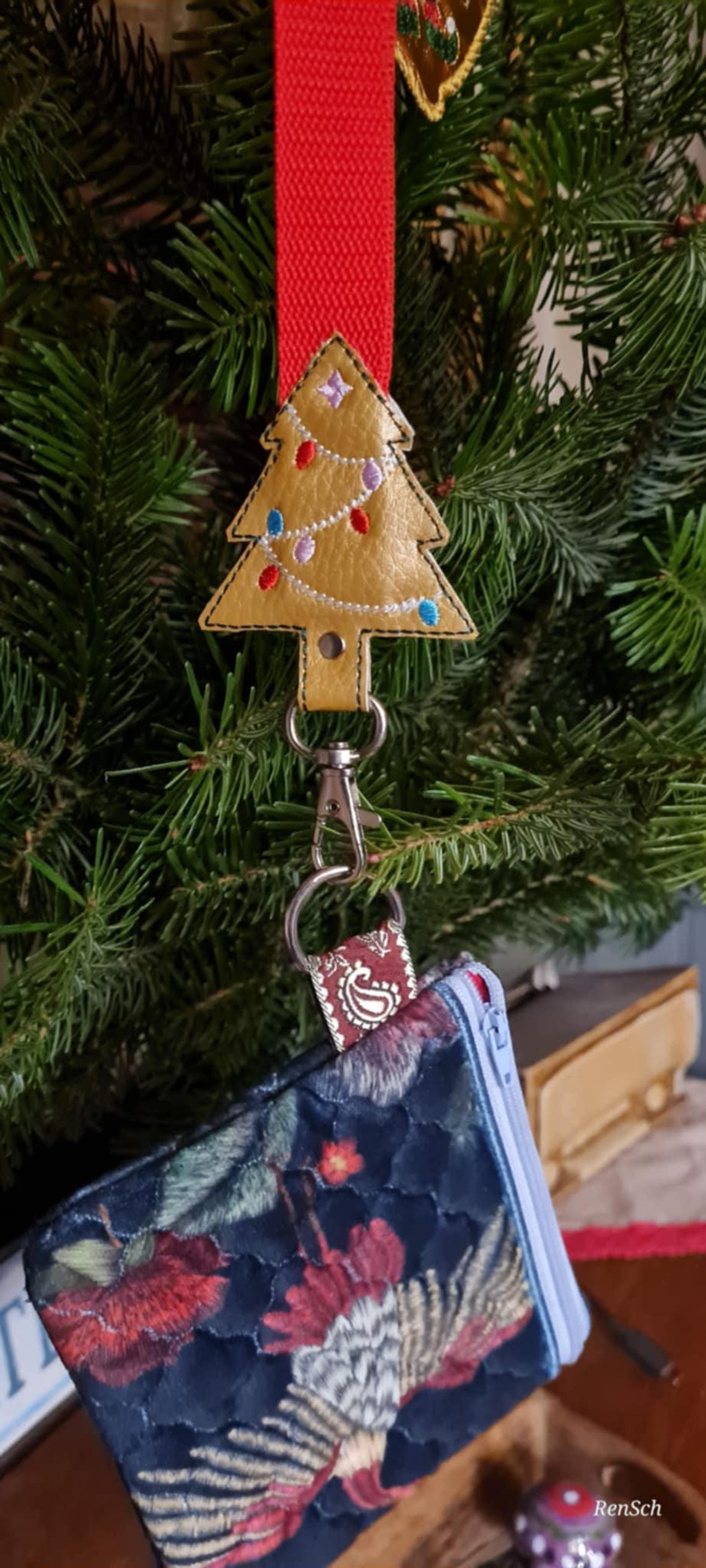 Christmas Tree Strap Ends To15 and 25mm Swivel Clasp 4 X 4 ITH DIGITAL ...