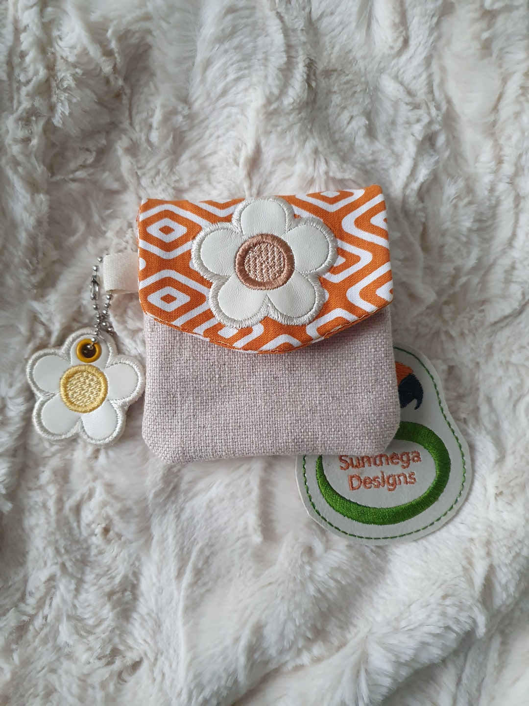 Retro Flower Bag 4 X 4 With Flower Eyelet ITH DIGITAL ITEM - Etsy