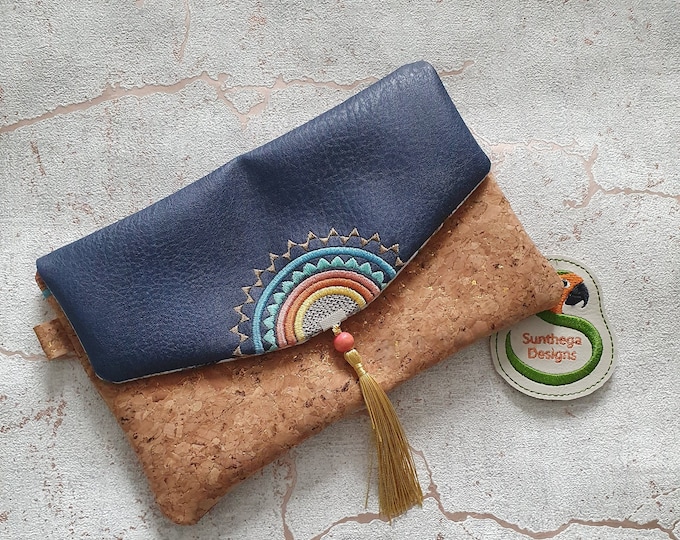 Sunthega - Sunthega Embroidery Designs - Etsy UK