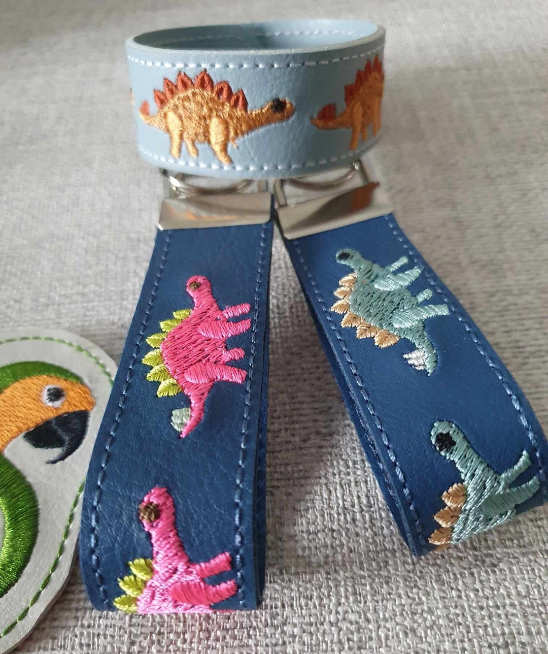 Dino Bracelet 5 X 7 ITH DIGITAL FILE Only for Embroidery Machines Incl ...