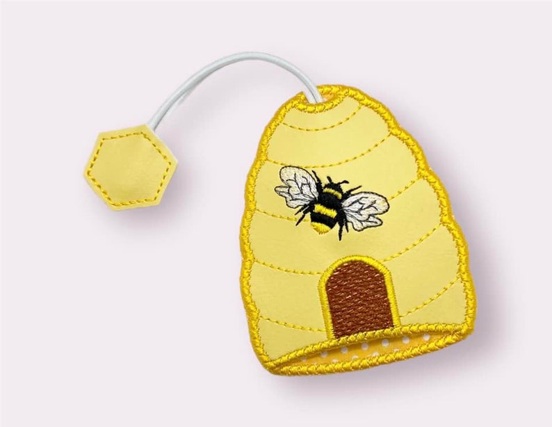 Beehive Key Sleeve 4 X 4 ITH DIGITAL FILE for Embroidery Machines Only ...