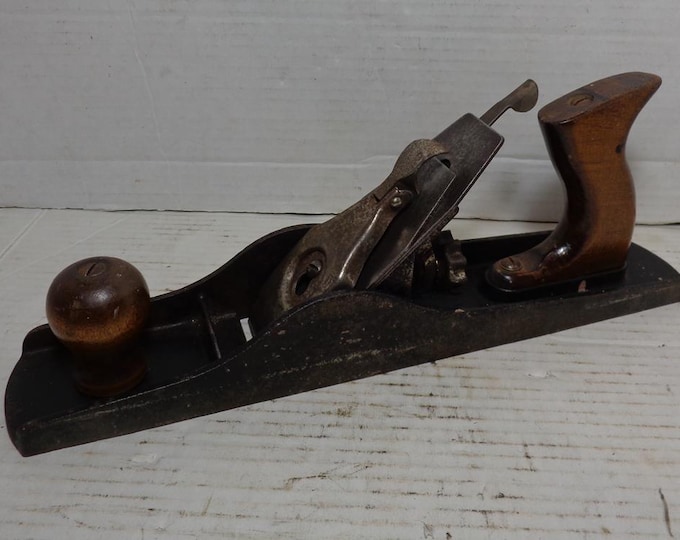 Woodworking Vintage Hand Plane Marked P3912 on the Bed - Etsy