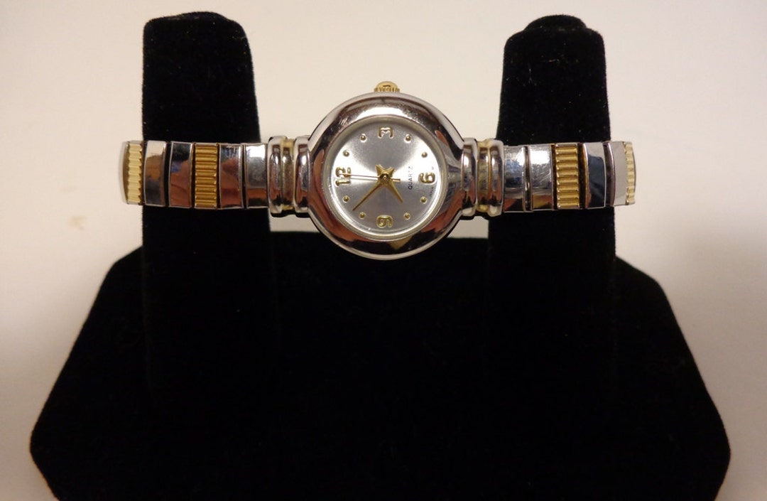 Ladies Quartz Two Tone Sliver and Gold Watch With Stretchable Two Tone ...