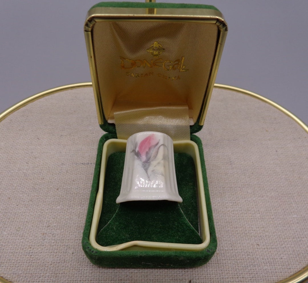 Vintage Donegal Parian Bone China Rosebud Porcelain Thimble in Original ...