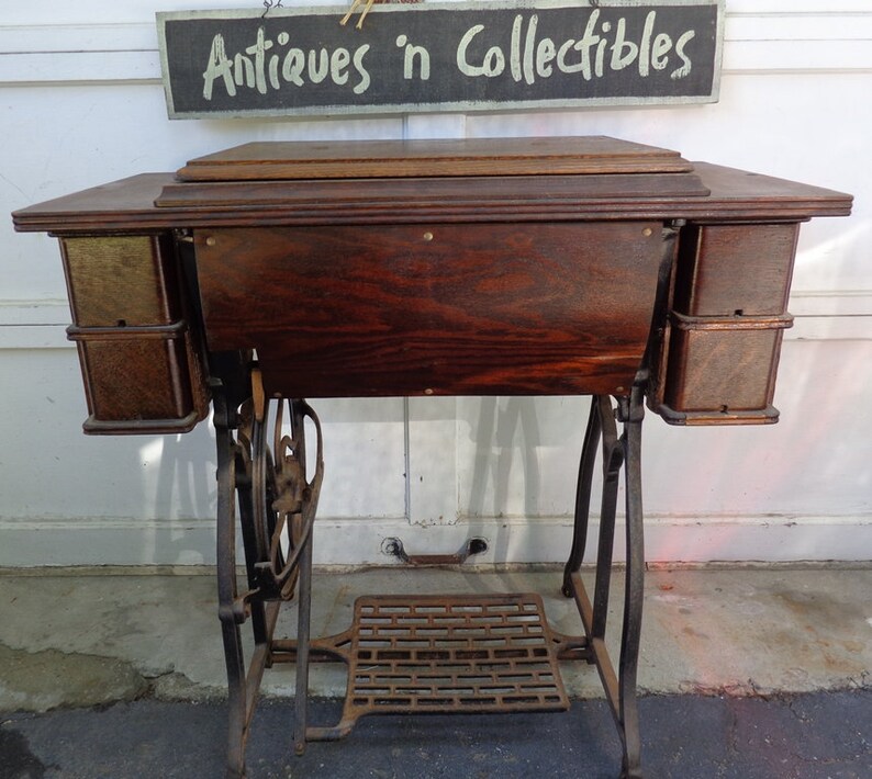 Antique/ Vintage Early 1900's Treadle Sewing Machine Cabinet - Etsy