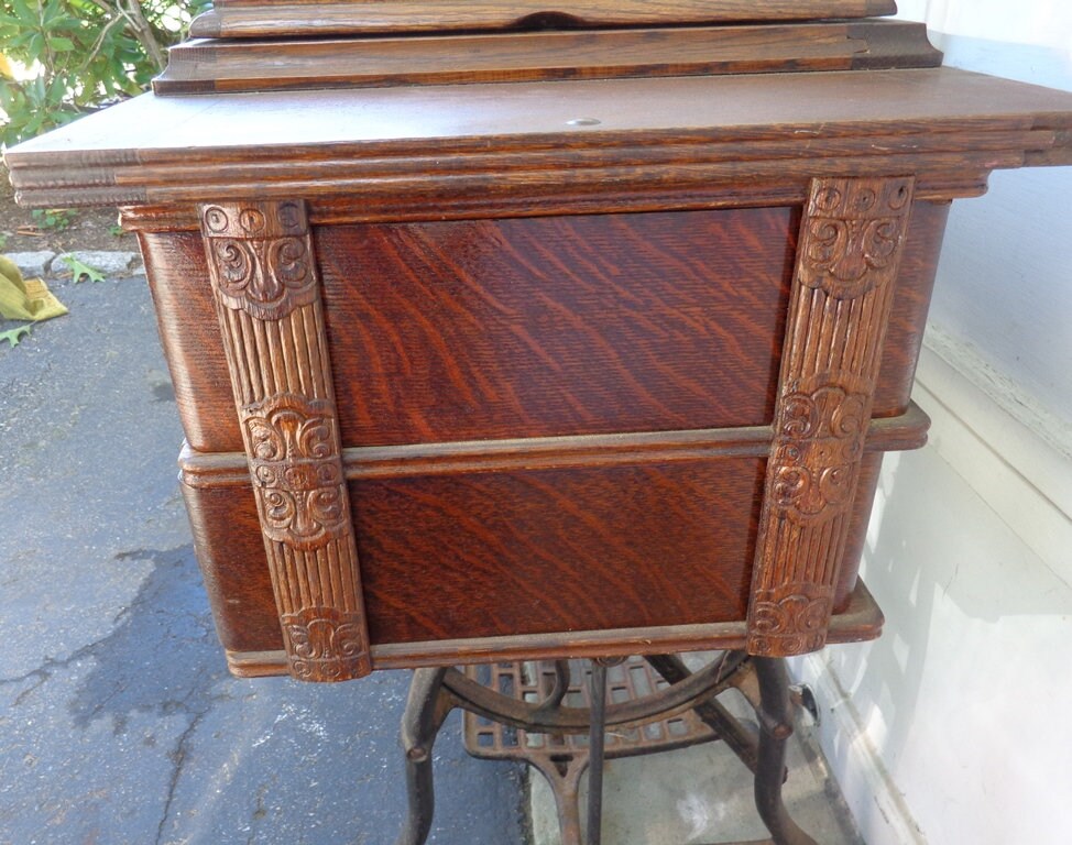 Antique/ Vintage Early 1900's Treadle Sewing Machine Cabinet - Etsy