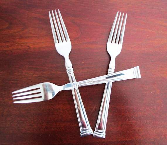 Vintage Lenox ETERNAL Stainless 18 8 Flatware 3 Dinner Forks Vintage Silverware Status Active 1997 Etsy