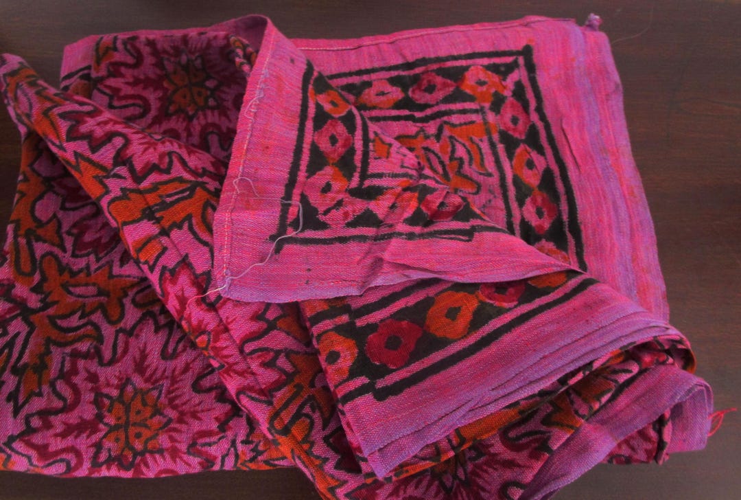 Mid Century 1960s India Bedspread Lightweight Red Purple Floral Boho Design Hand Dyed Woven ...