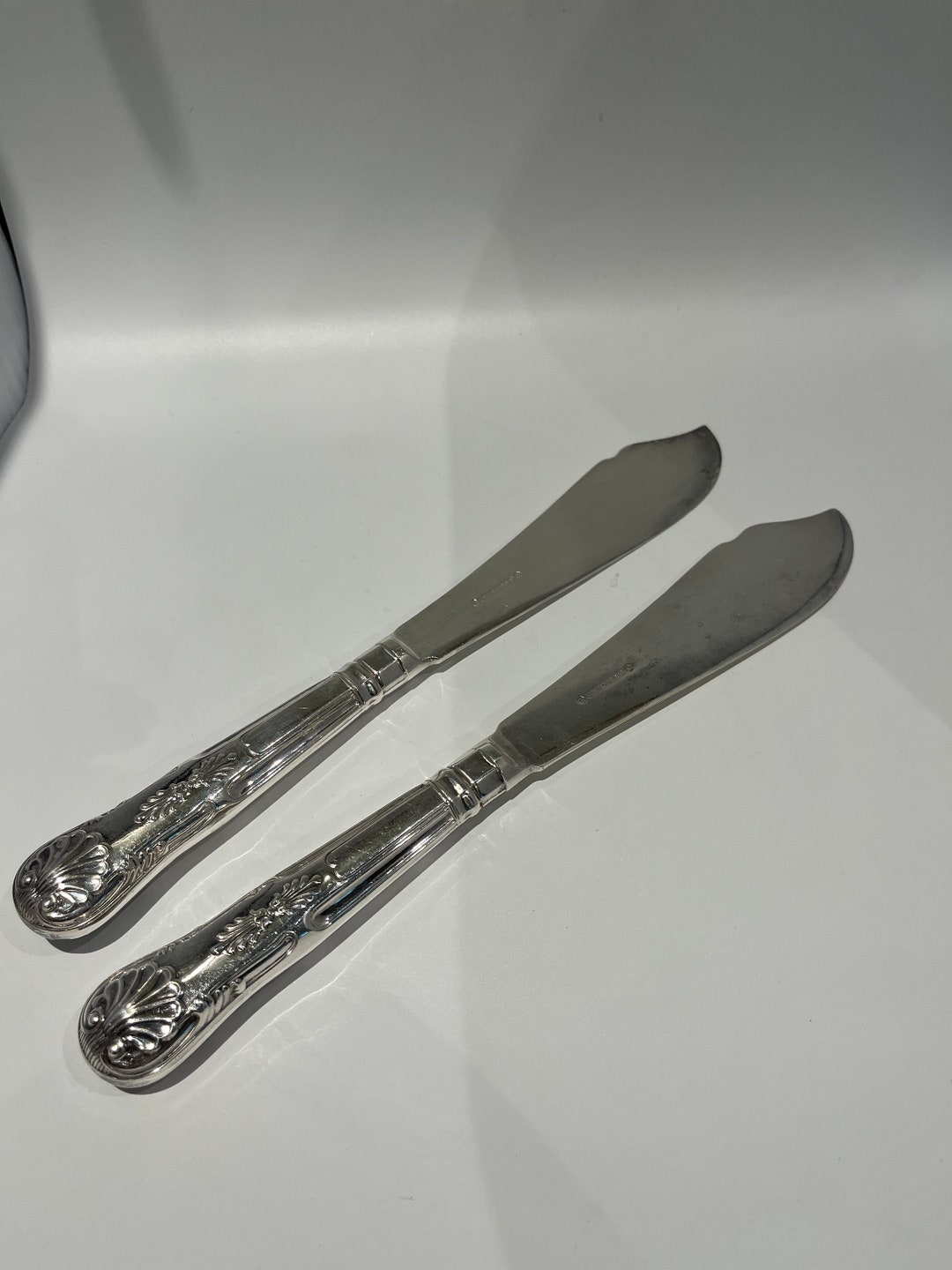 Vintage Fish Knives Pair by Heritage Plate - Etsy