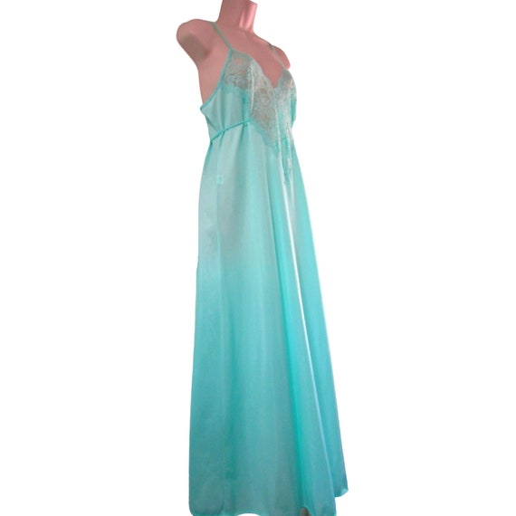 Vintage Glencraft Negligee Bright Light Turquoise Plu… - Gem
