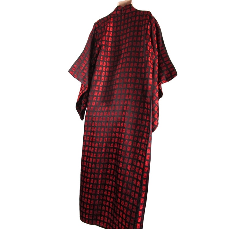 Kimono Style Robe Black Red Hanzi Funan Fu No Label Vintage EUC Sash ...
