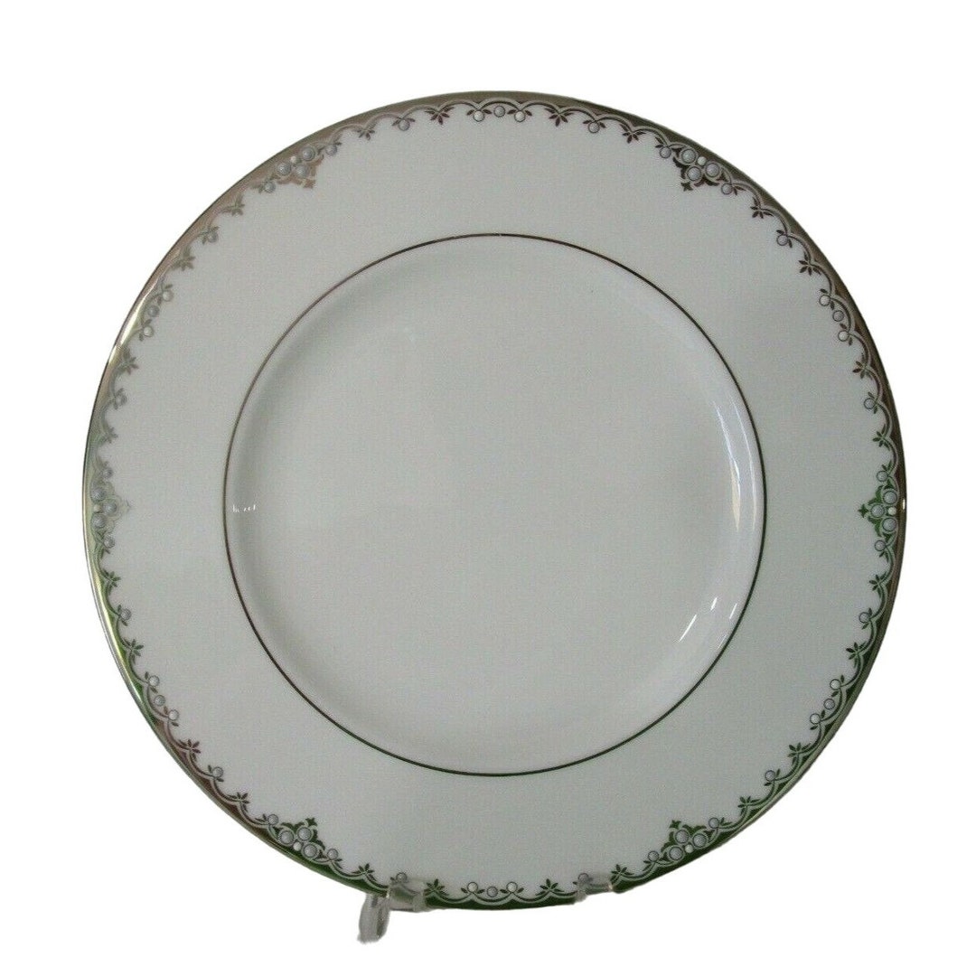 Lenox Classics Collection Federal Platinum Bone China Accent Luncheon ...