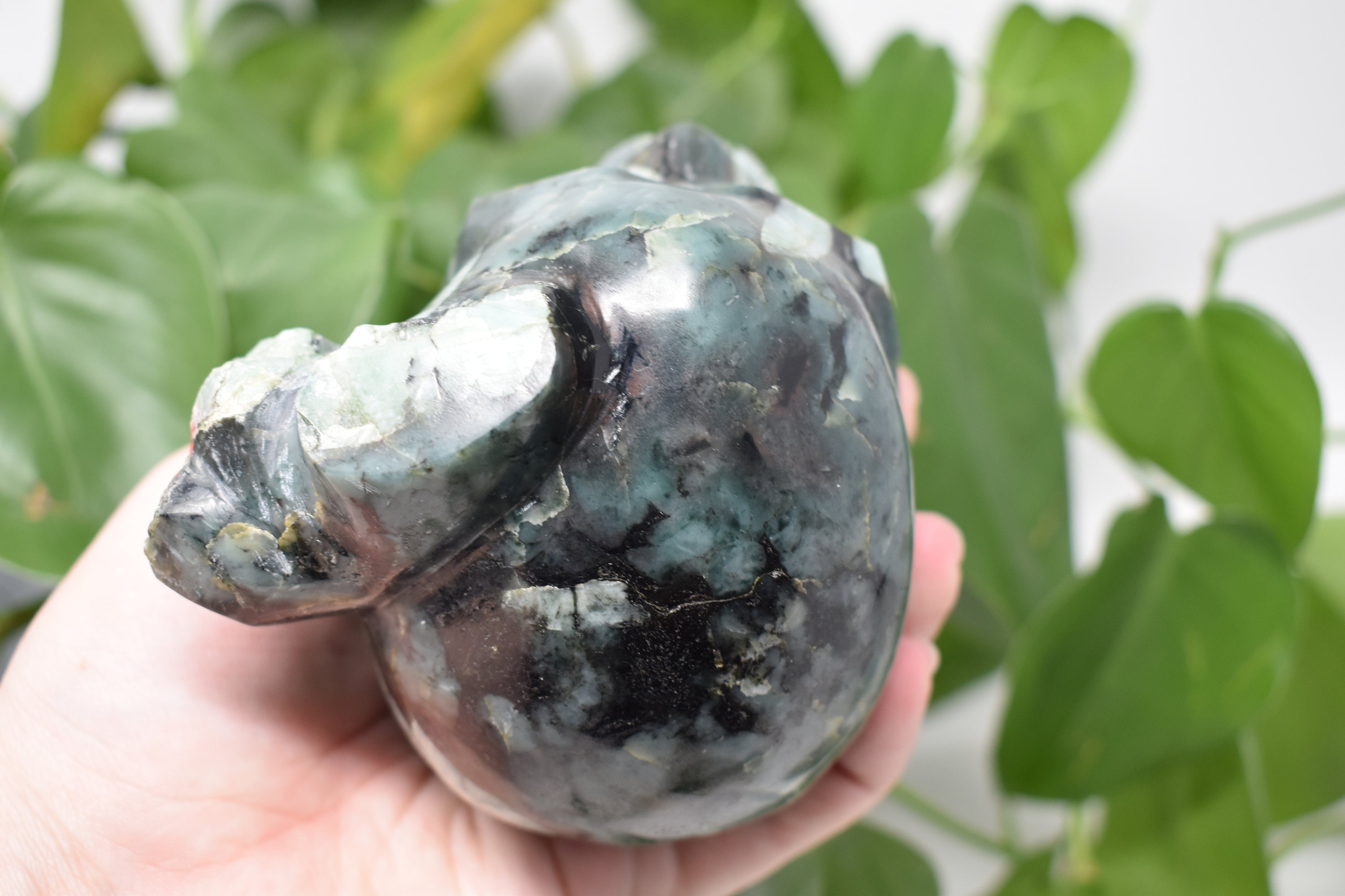 Emerald Skull With Natural Tube Crystal Green Beryl With Matrix Carved ...