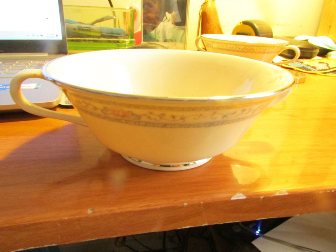 Lenox Cosmopolitan Charleston Platinum Cream Soup Bowl USA Made Free ...