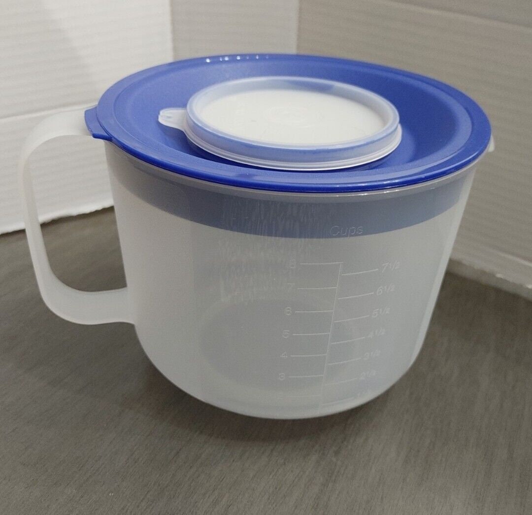 Tupperware 1629E-1 Mix N Store Blue 8 Cup Measuring Bowl Storage ...