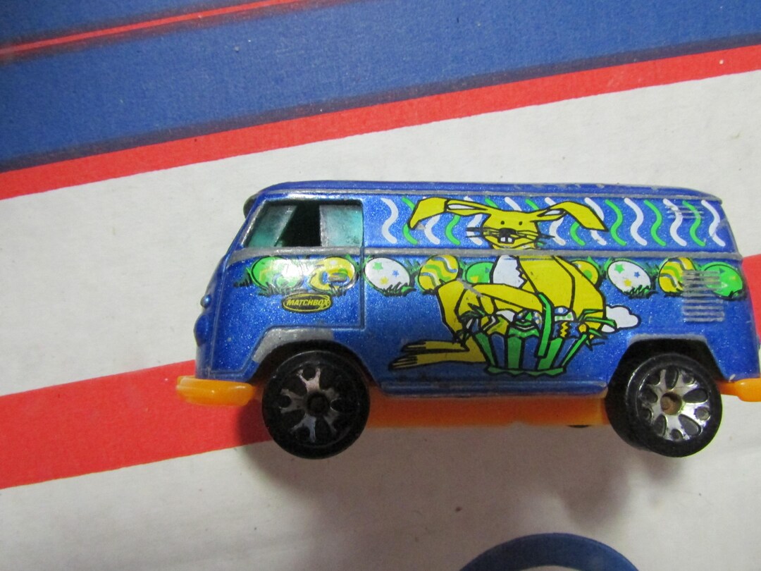 Matchbox VW Delivery Van Blue Car 1/64 Die Cast Pre Owned Free USA ...