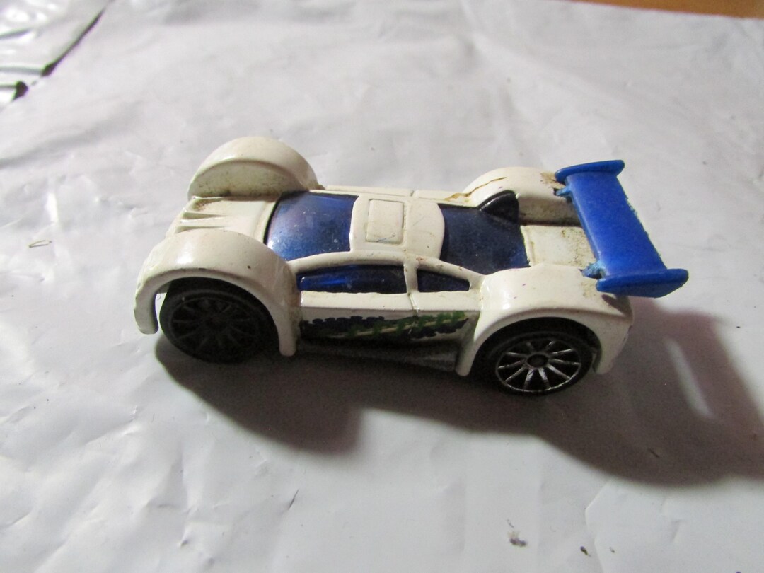 Hot Wheels Mid Drift White Car 1/64 Die Cast Free USA Shipping - Etsy