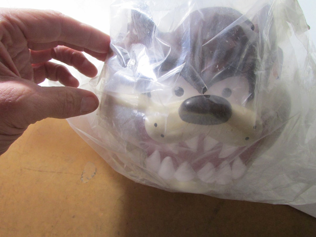Taz the Tazmanian Devil Carry-all Halloween Trick or Treat Bucket Candy ...