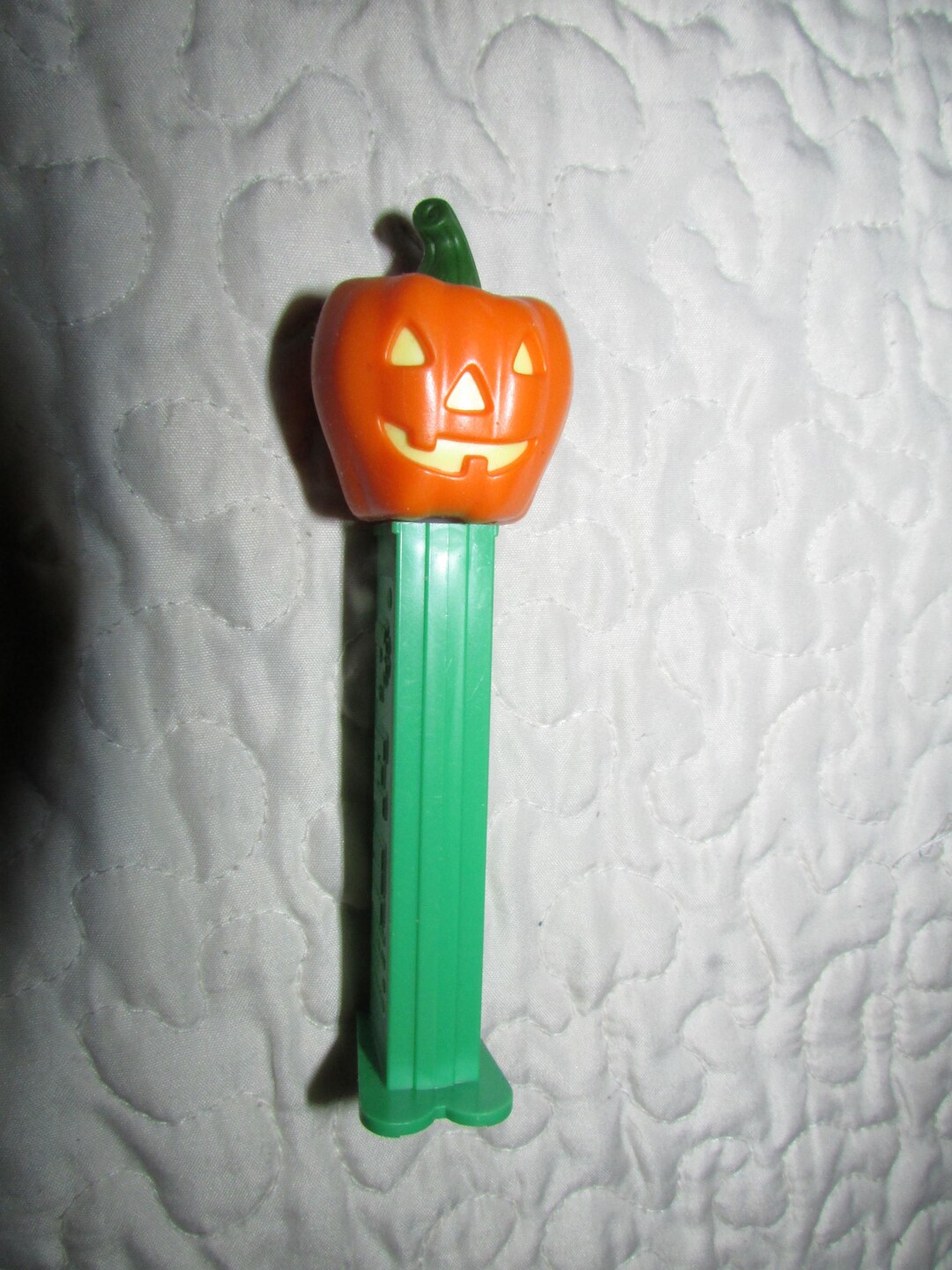 PEZ Dispenser Halloween Pumpkin Green Stem With Feet FREE USA Shipping ...