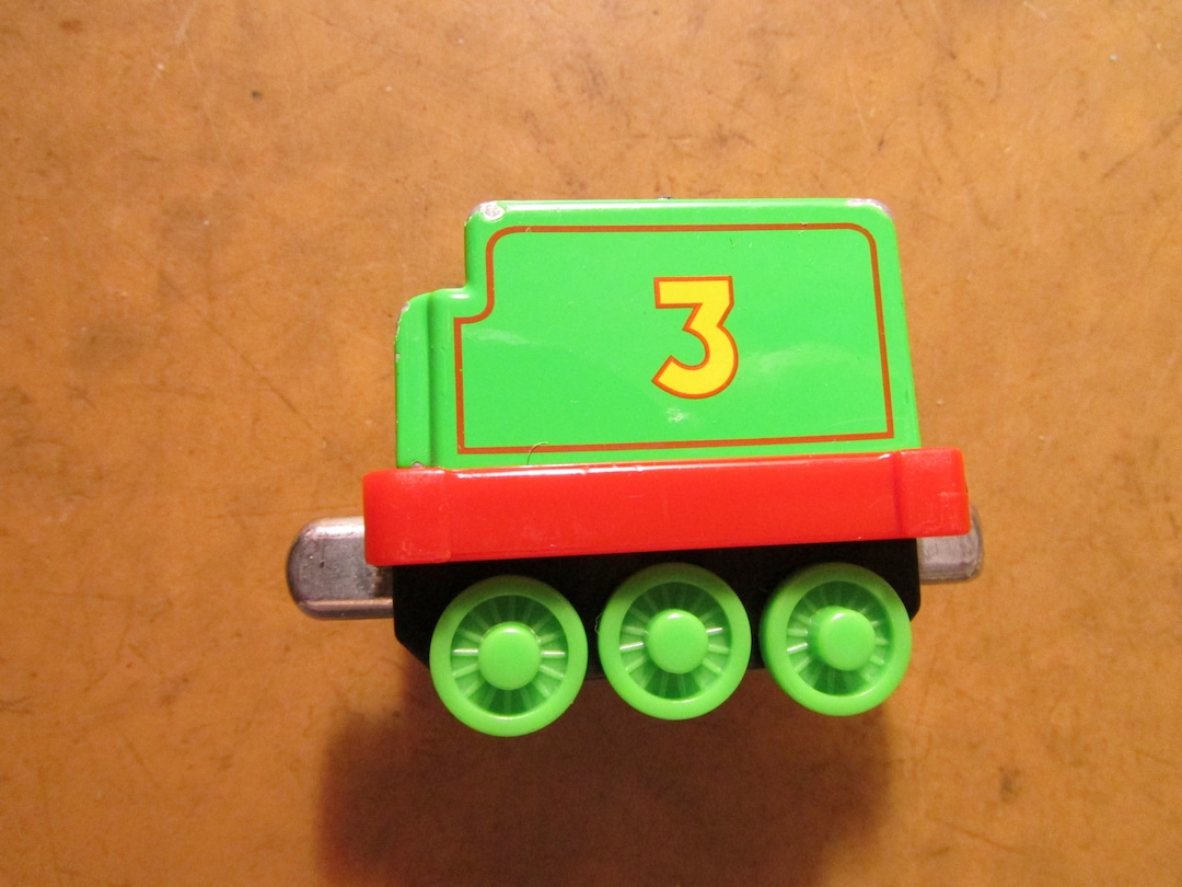 Thomas the Tank Engine & Friends Henry Tender 1/64 Die Cast Free USA ...