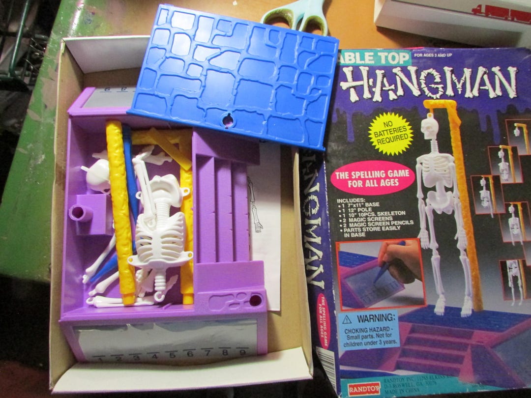 Randtoy Table Top Hangman Game the Spelling Game for All Ages Complete ...