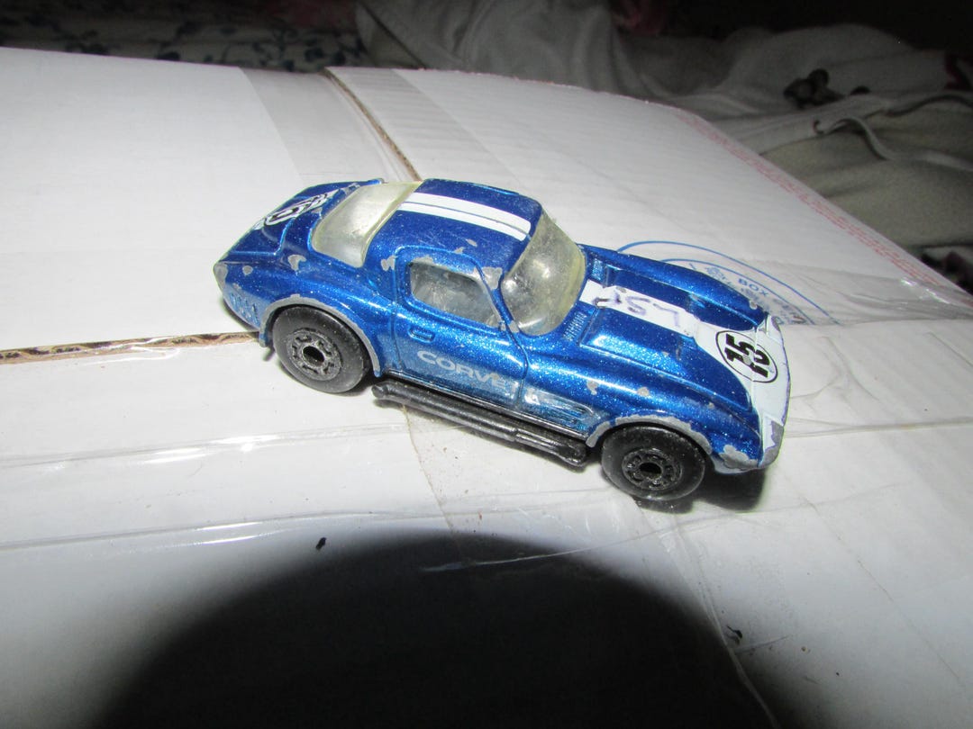 Matchbox Corvette Grand Sport Blue Car Truck PRE-OWNED 1/64 Die Cast ...