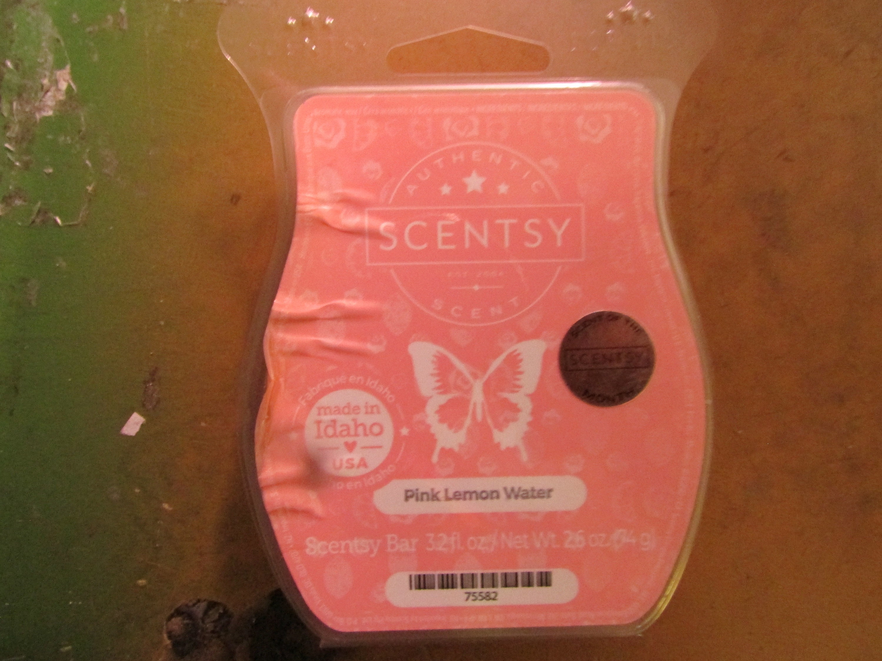 Scentsy Pink Lemon Water Bar Wax Warmer Melt 3.2 Oz 8 Cube Scent Pack ...
