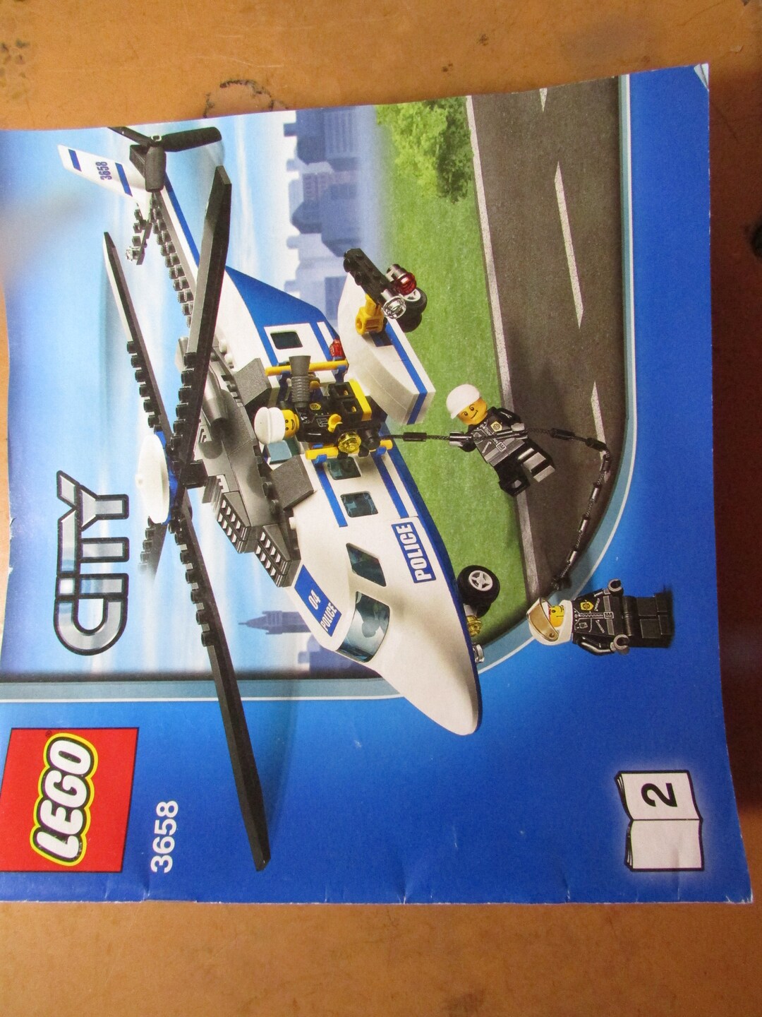 Lego City 3658 Booklet Two Police Helicopter Instruction Manual Booklet ...
