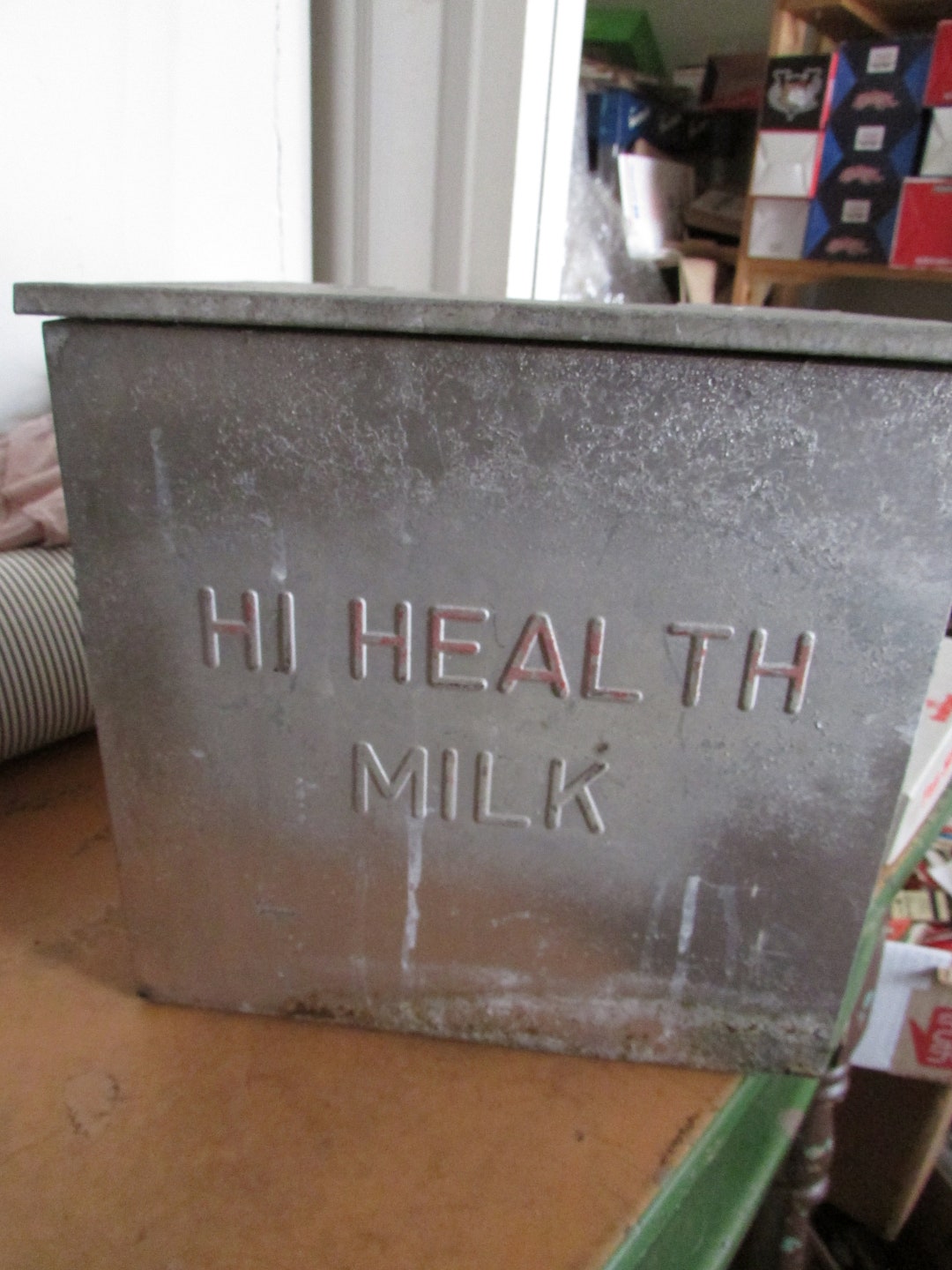 Vintage Hi Health Milk Bottle Box Front Porch Dairy Milk Free USA ...