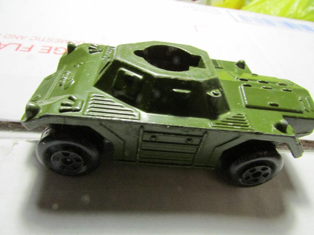 Matchbox Rolamatics 73 Weasel Green Car Truck PRE-OWNED 1/64 Scale Die ...