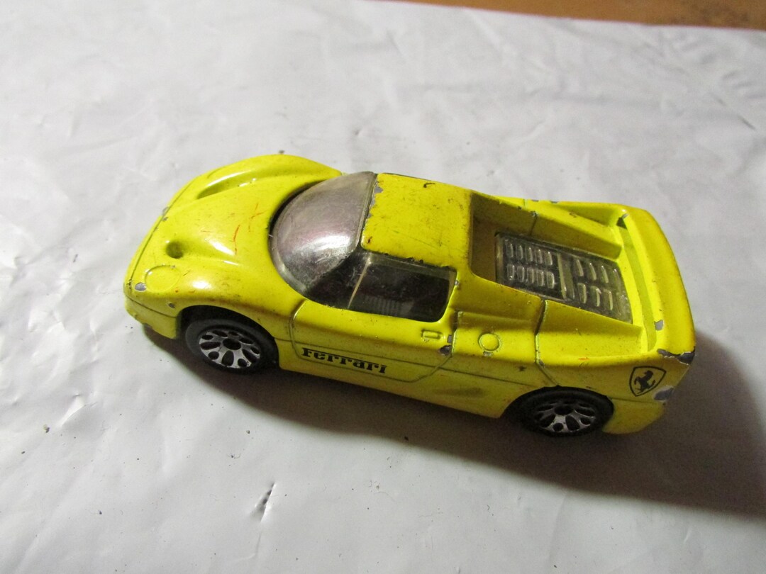 Matchbox Ferrari F50 Yellow Car Truck 1/64 Die Cast Free USA Shipping ...