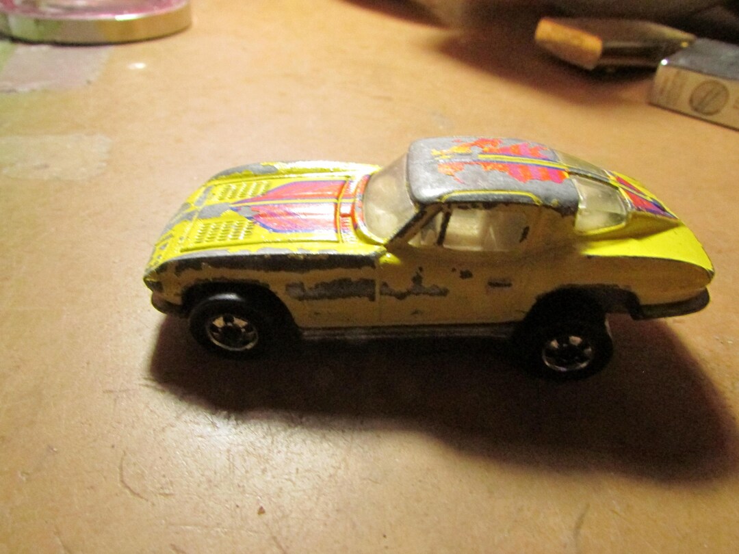 Hot Wheels Hi Raker Corvette Yellow Car Truck 1/64 Die Cast Free USA ...