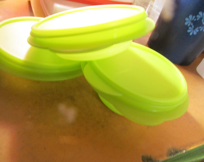Tupperware Flatout Collapsible Bowls Set of 3 Green 5452A Pre Own Free ...