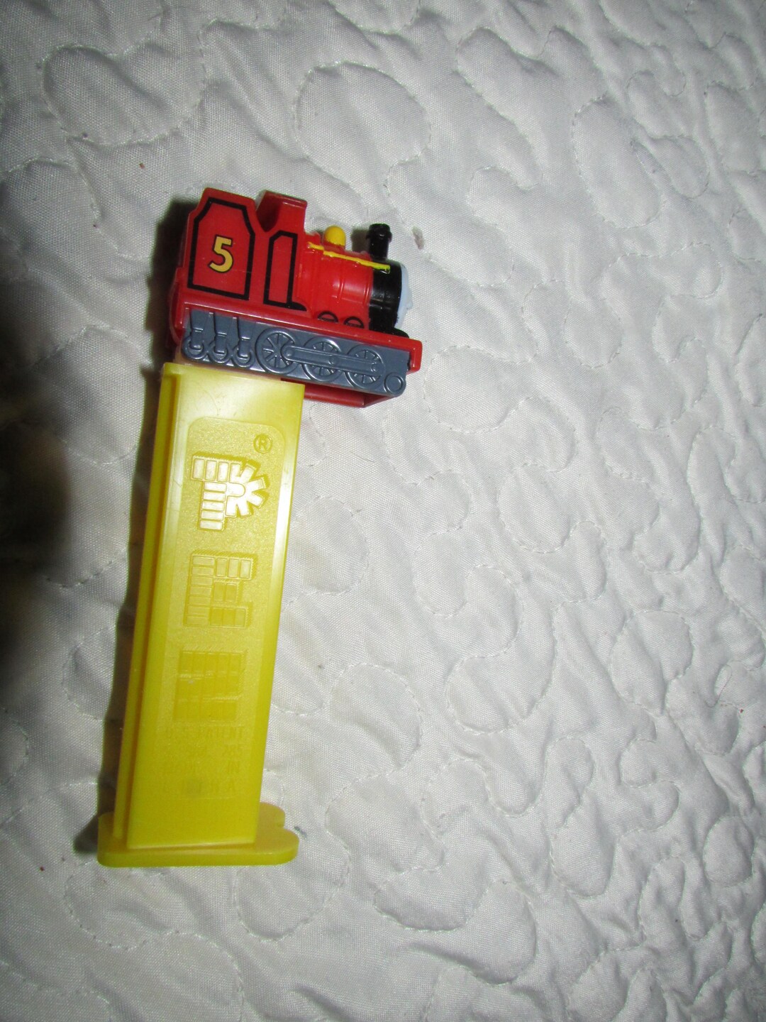 PEZ Dispenser Thomas the Train James 5 Engine Yellow Stem With Feet ...