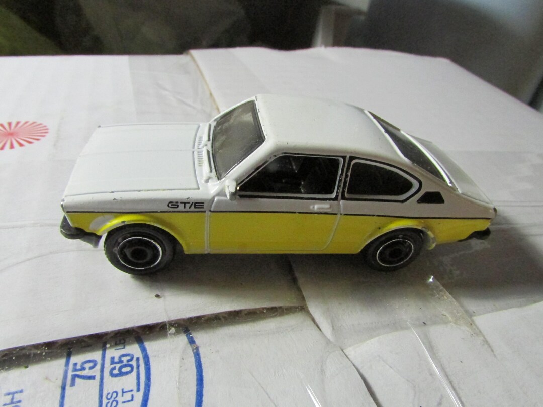 Matchbox Opel Kadett Coupe Yellow Car Truck PRE-OWNED 1/64 Scale Die ...