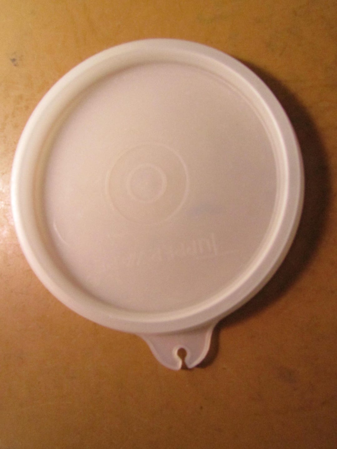 Vintage Tupperware Shear 215 Round A Tab Replacement Seal Lid Pre Owned ...