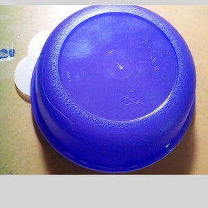 Vintage Tupperware 1842-4 Purple Bowl & Lid Pre Owned Free USA Shipping ...