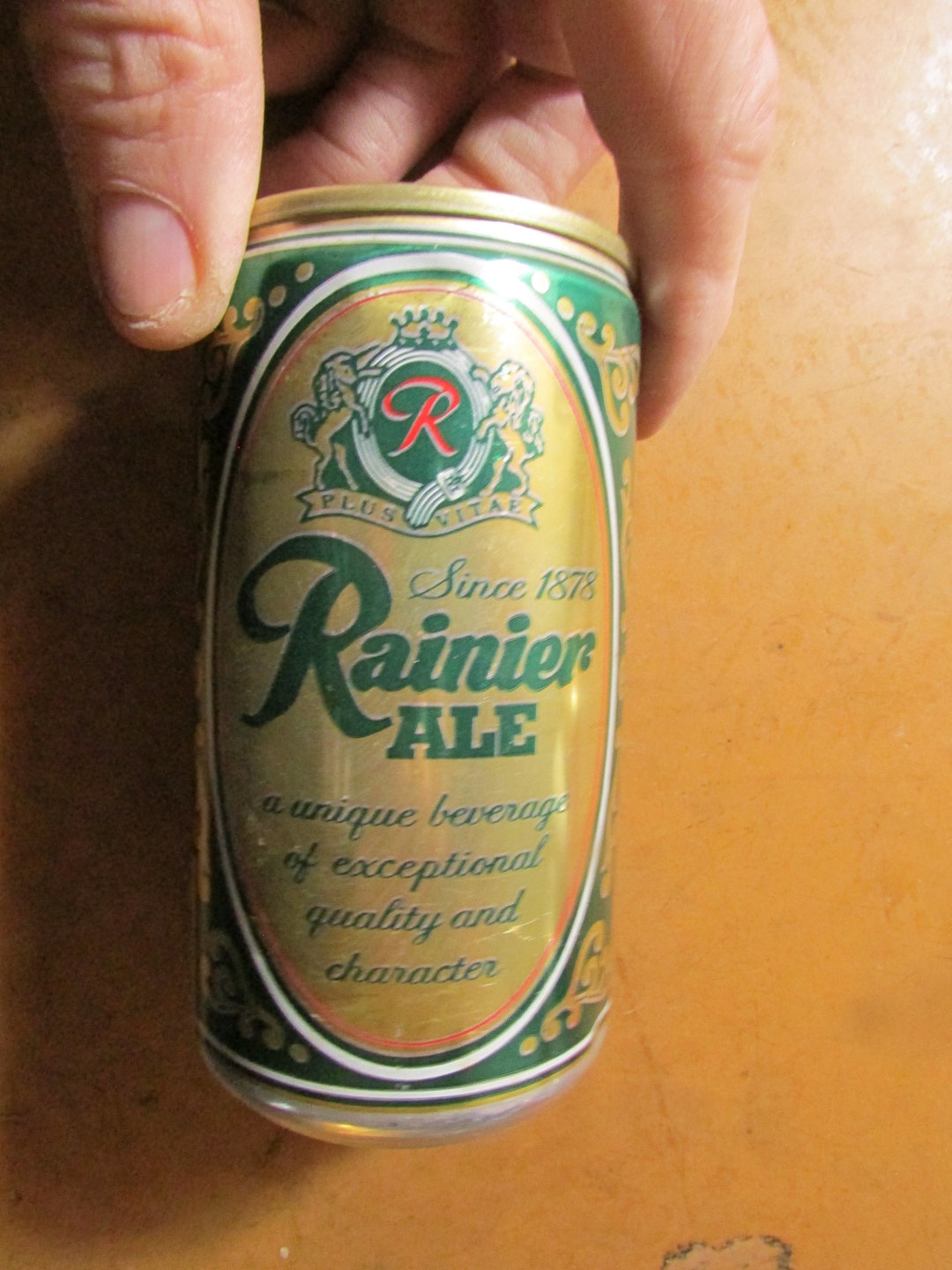 Rainier Ale Beer Steel Tin Aluminum Pull Tab Beer Can 12 Ounce Can Free ...