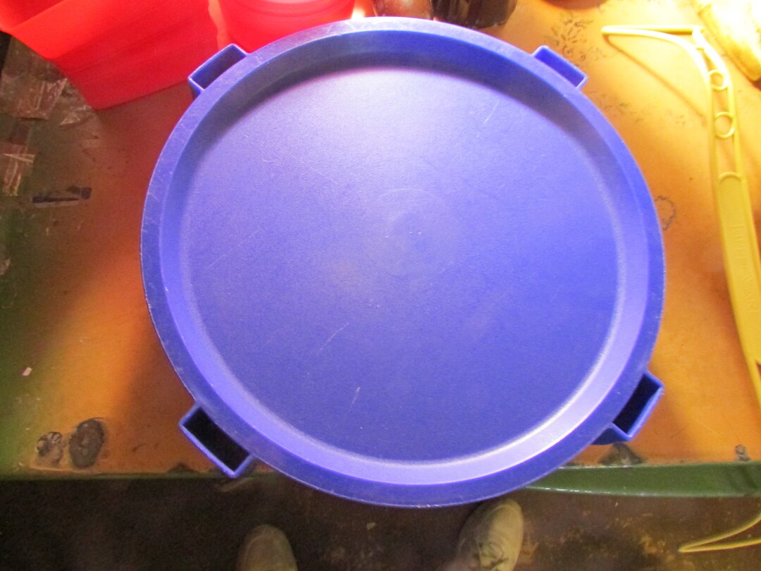 Vintage Tupperware Round Divide-a-rack Blue Pie Stacker #1866 Pre Owned ...