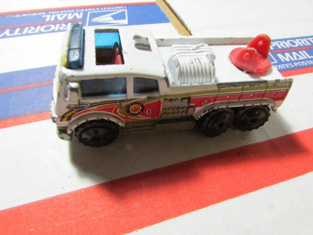 Matchbox Ladder Truck White Truck Car 1/64 Die Cast Free USA Shipping ...