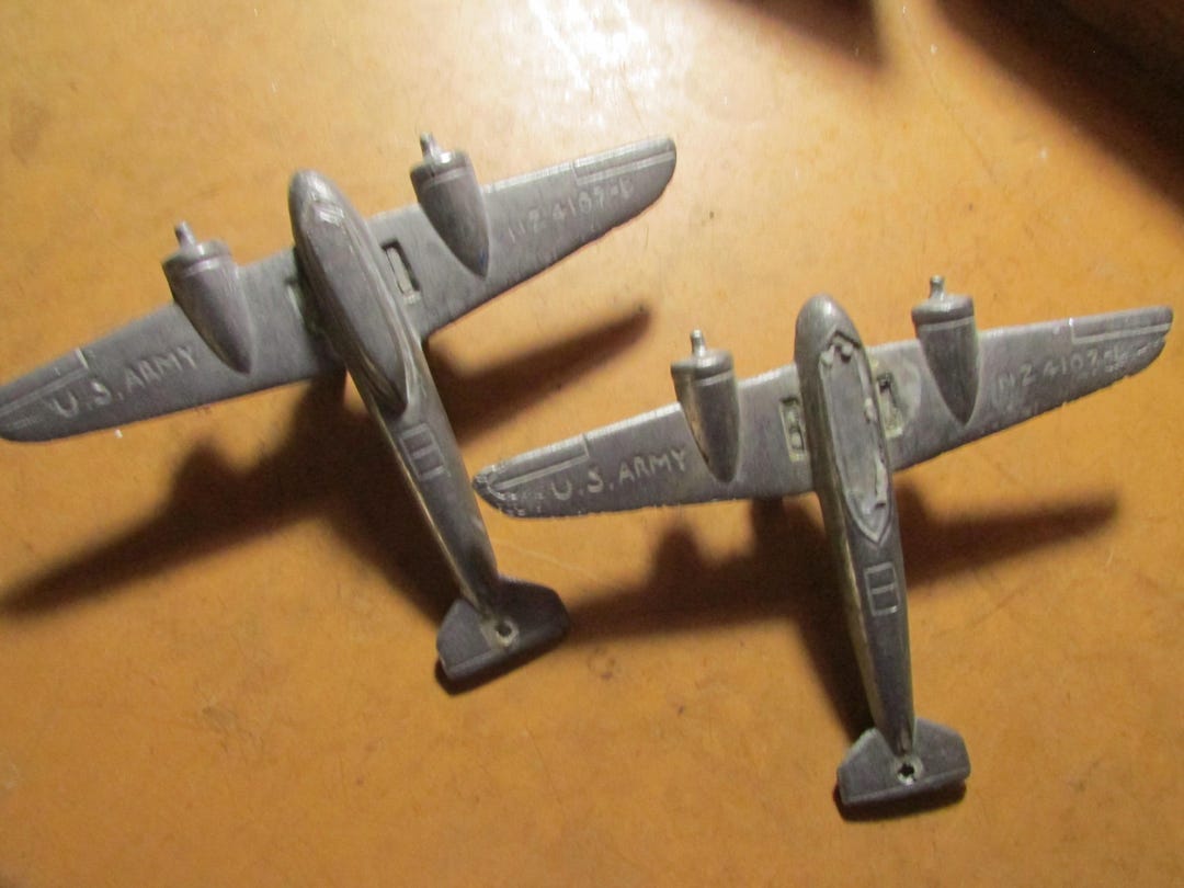 Vintage Hubley ? Twin Props Us Army Military Airplanes Two 2 as is Die ...