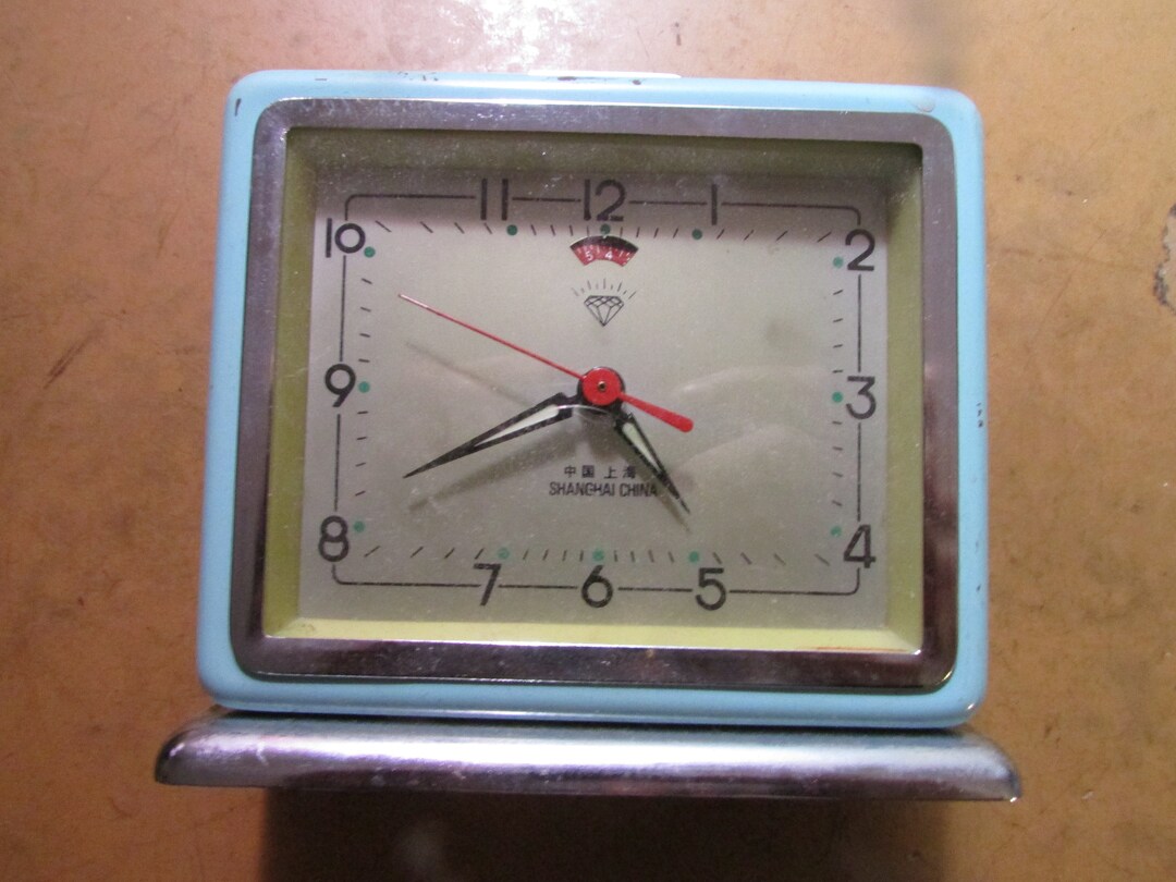 Vintage Shanghai China Wind up Travel Alarm Clock Table Top Blue Free ...