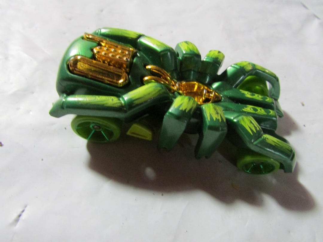 Hot Wheels Speed Spider Green Car Truck 1/64 Die-cast Toy Free USA ...